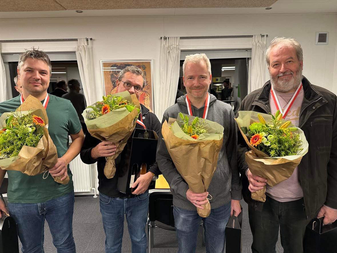 Danmarks Bridgeforbund :: Telefon 4847 5213 :: E-mail: dbf@bridge.dk